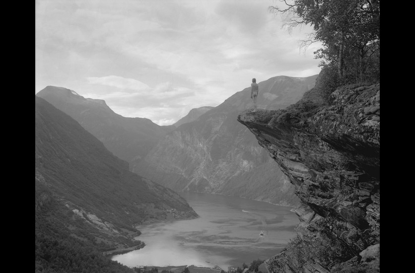 Arno Rafael Minkkinen - Maison Européenne de la Photographie